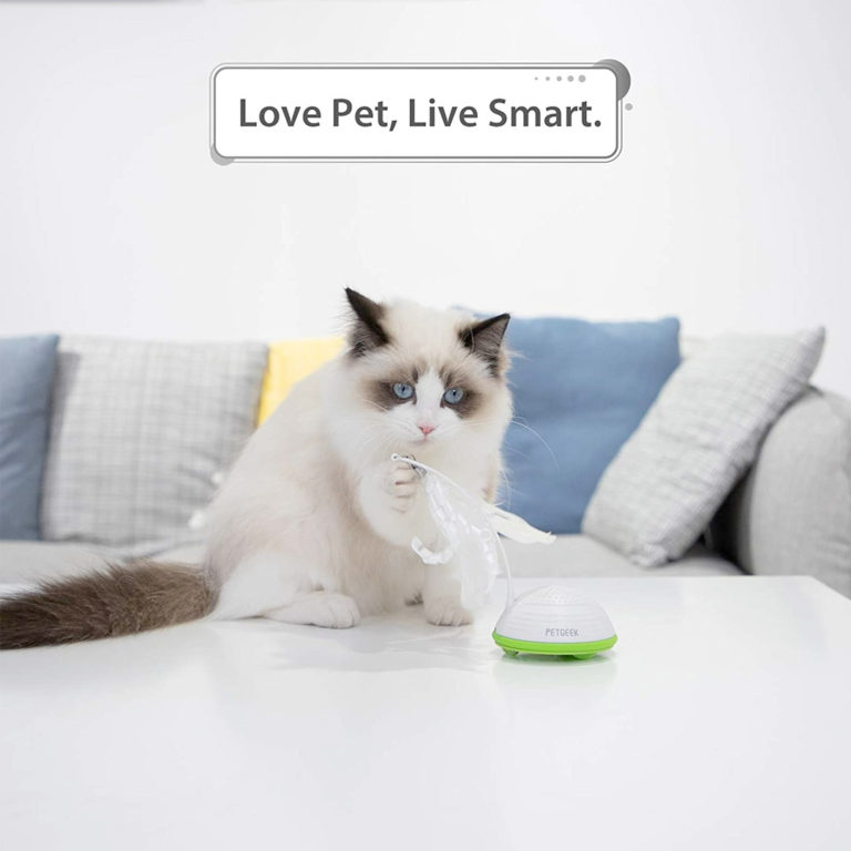 PetGeek Running Smart Cat Toy - Naturally For Pets