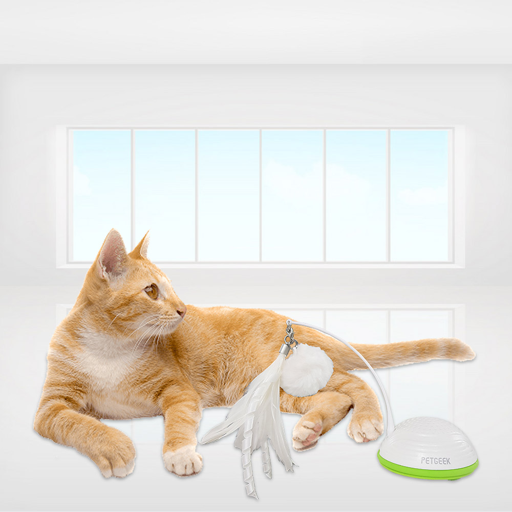 PetGeek Running Smart Cat Toy - Naturally For Pets