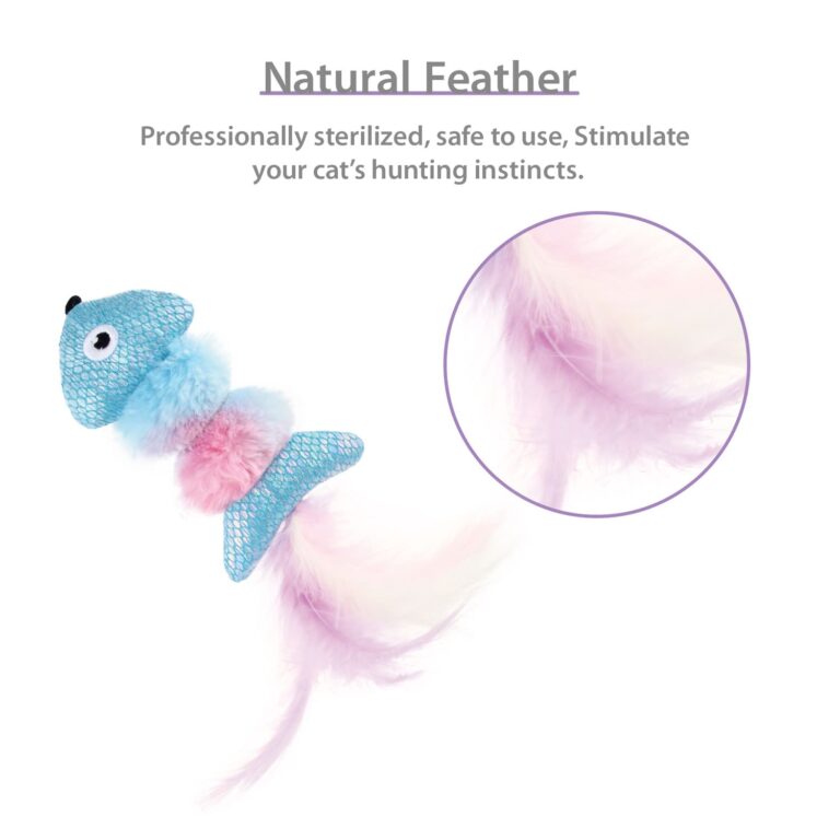 GiGwi Catch & Scratch Fish - Naturally For Pets